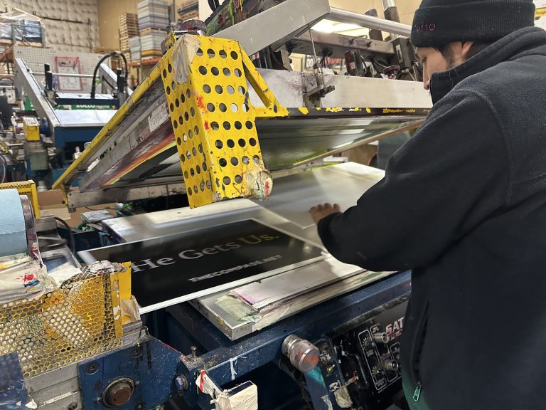 Constraints and Solutions: Screen Printed Yard Signs | Super Cheap Signs